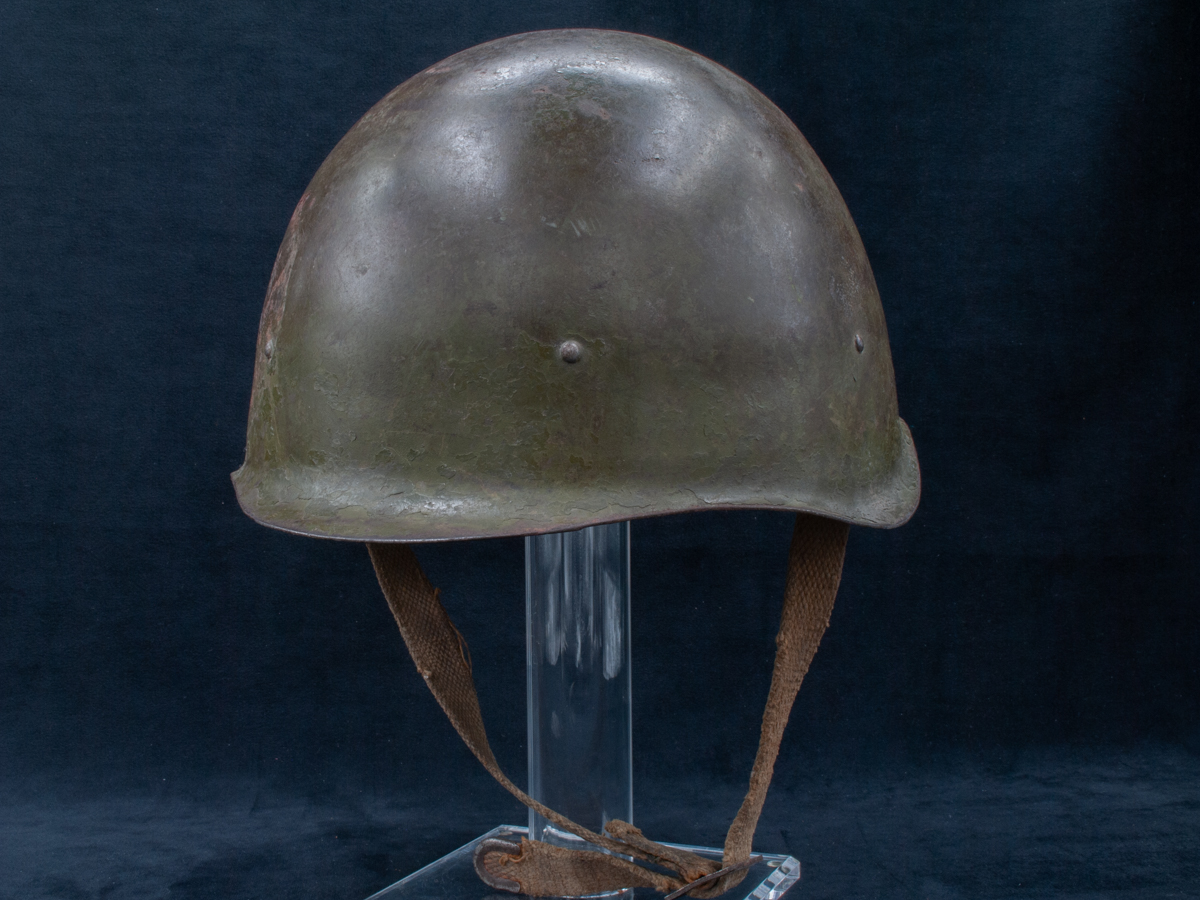 Soviet SSh-40* – Steel Helmets of the World Wars