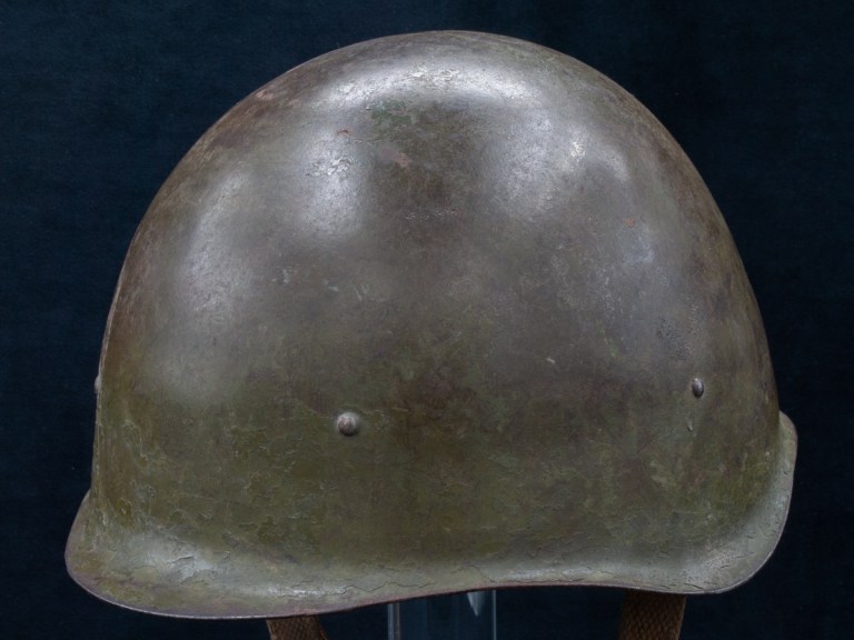 Soviet SSh-40 – Steel Helmets of the World Wars