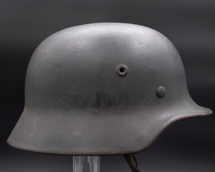 German M40* – Steel Helmets of the World Wars