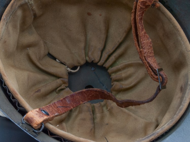 Russian M17* – Steel Helmets of the World Wars