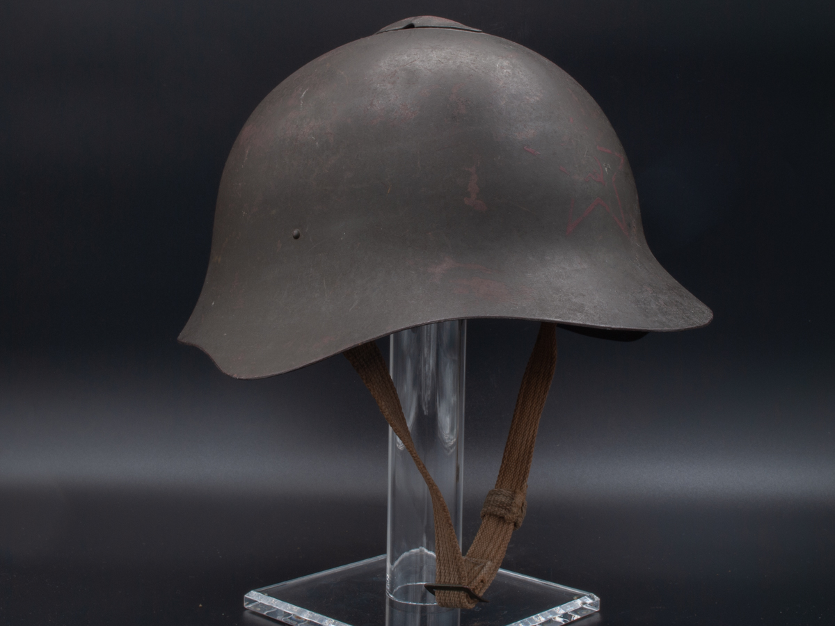 SSH-36* – Steel Helmets of the World Wars