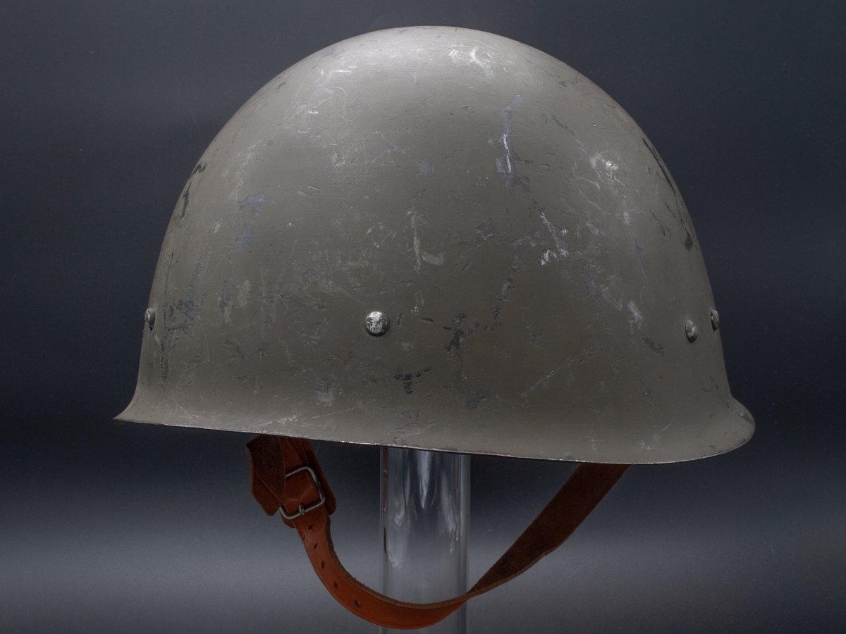 Finnish M40* – Steel Helmets of the World Wars
