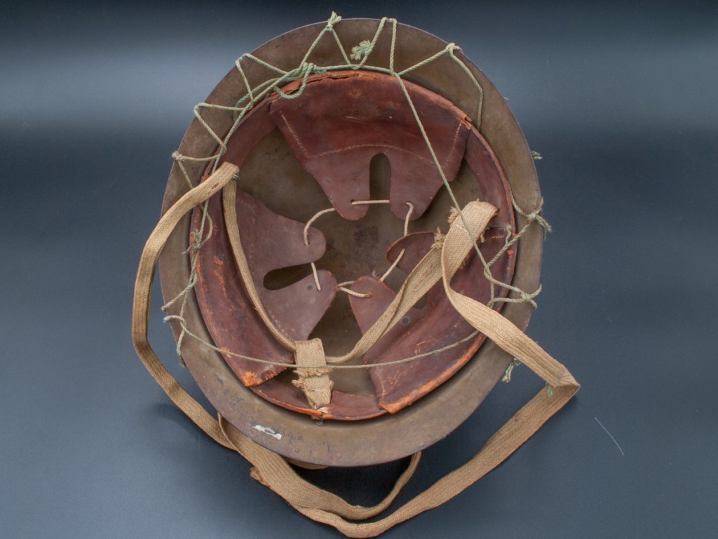 Japanese IJN/SNLF* – Steel Helmets of the World Wars