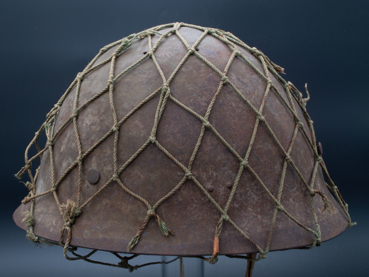 Japanese IJN/SNLF* – Steel Helmets of the World Wars