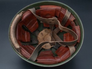 Italian M42 Paratrooper* – Steel Helmets of the World Wars