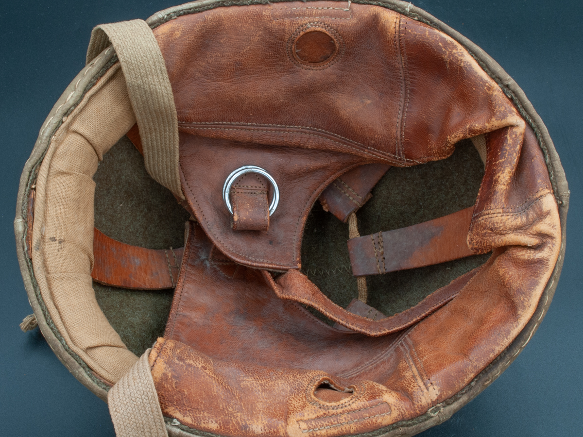 Japanese M41 Paratrooper* – Steel Helmets of the World Wars