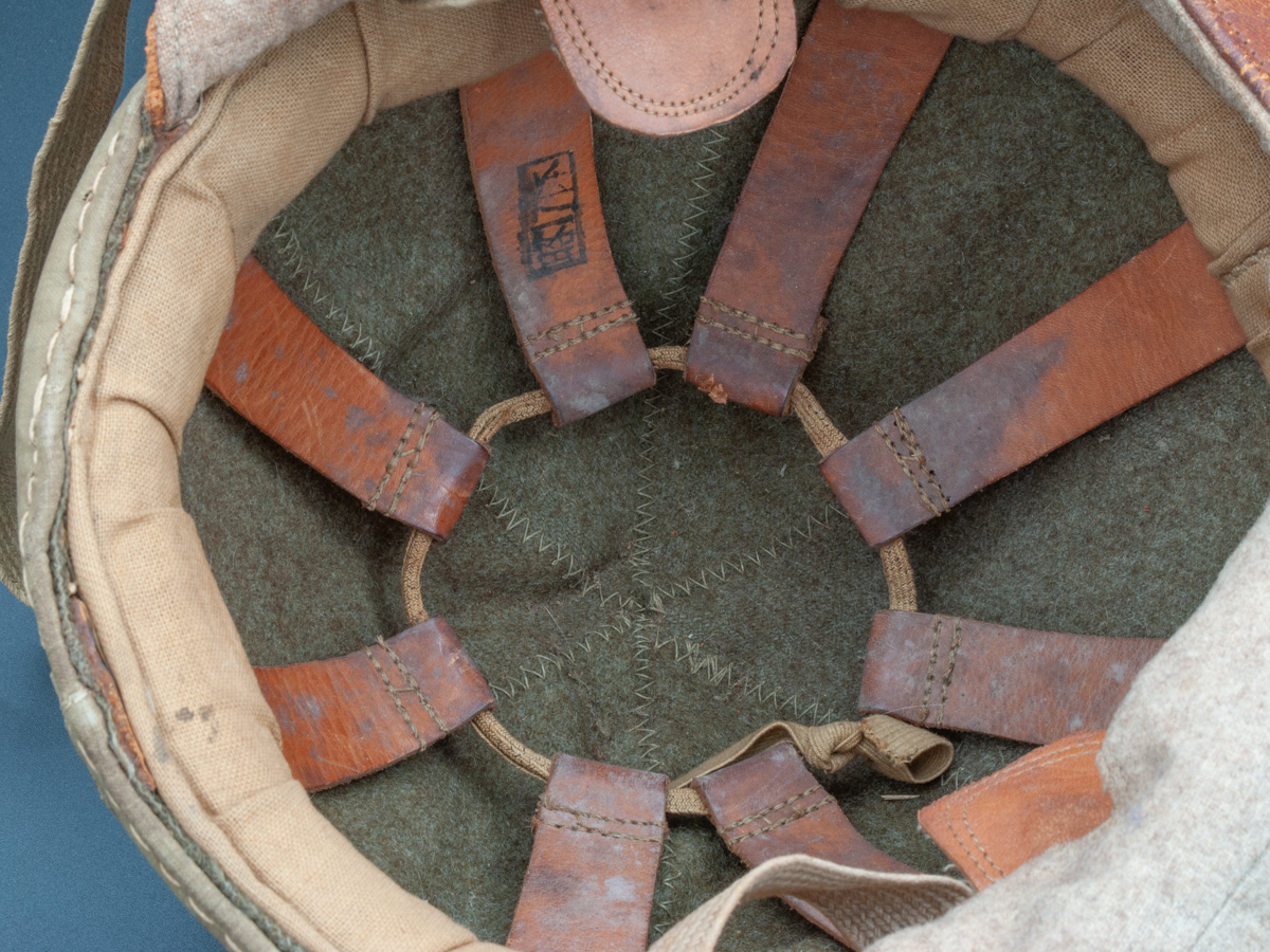 Japanese M41 Paratrooper* – Steel Helmets of the World Wars