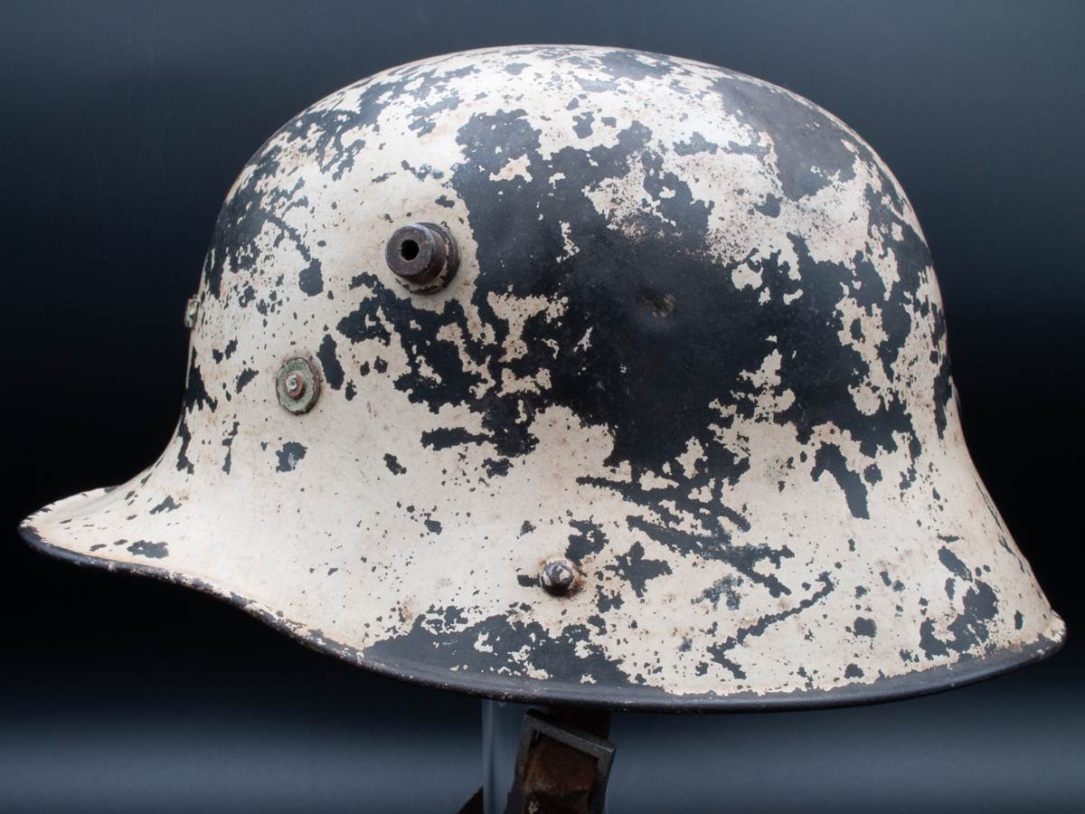 Irish M27 – Steel Helmets of the World Wars